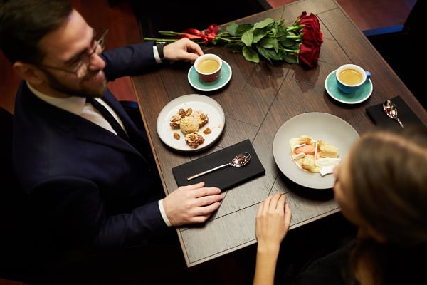 Best Things To Do On A First Date | Relationships Magazine